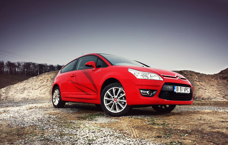 Test drive Citroen C4 by Loeb - Tratament preferential - AutoMarket