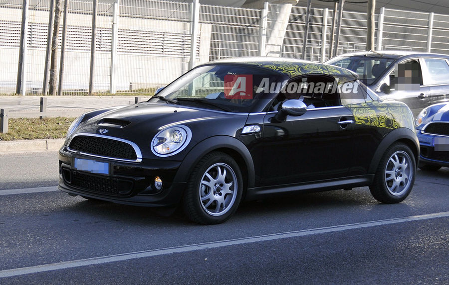 FOTO EXCLUSIV* : Imagini noi cu viitorul Mini Coupe - AutoMarket