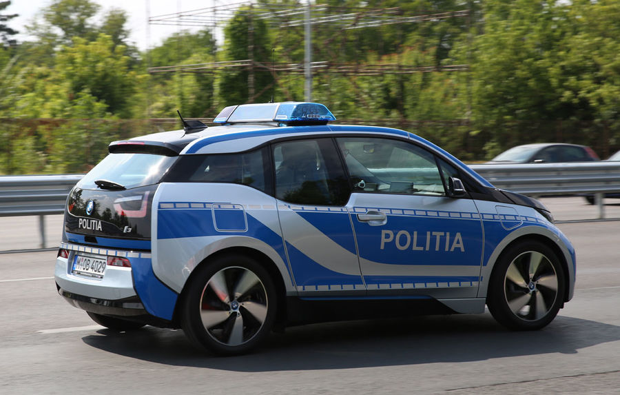 Mașină nouă pentru Poliția Română: BMW i3 devine primul model electric ...