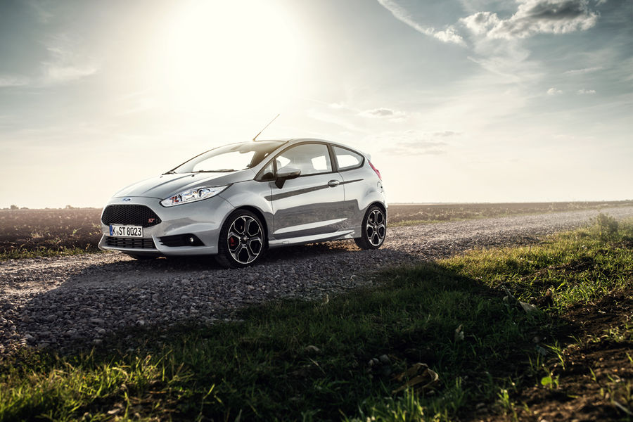 Test drive Test Drive Ford Fiesta ST200 - 200 de cai frumoși - AutoMarket