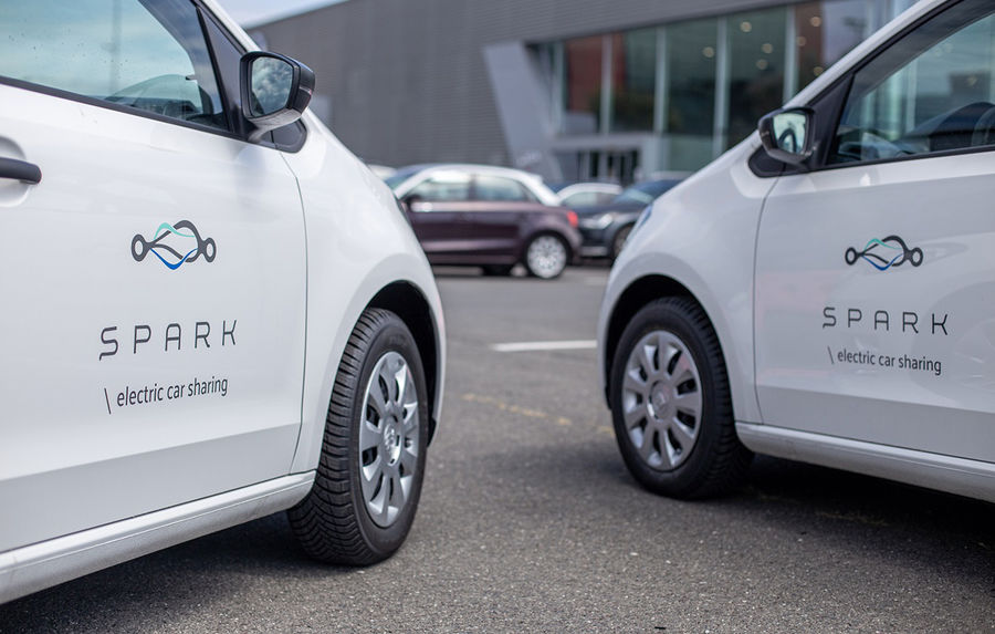 Serviciul de car-sharing Spark se extinde: flotă de 100 de mașini ...